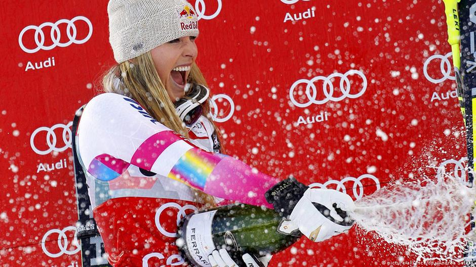 Vonn makes history with 63rd win – DW – 01/19/2015