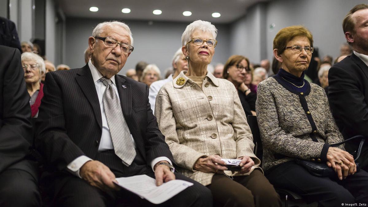 'Not a child, just a number' – DW – 01/22/2015