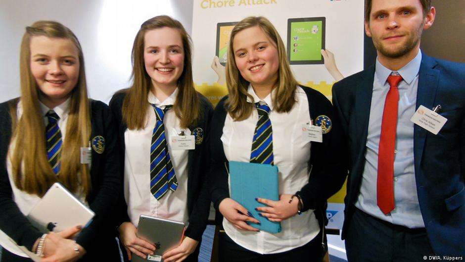 UK students develop tech skills – DW – 02/12/2015