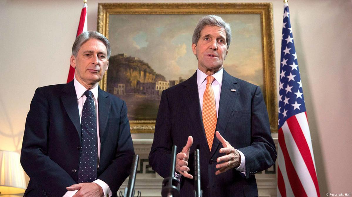 Kerry slams 'brazen' Russian behavior – DW – 02/21/2015