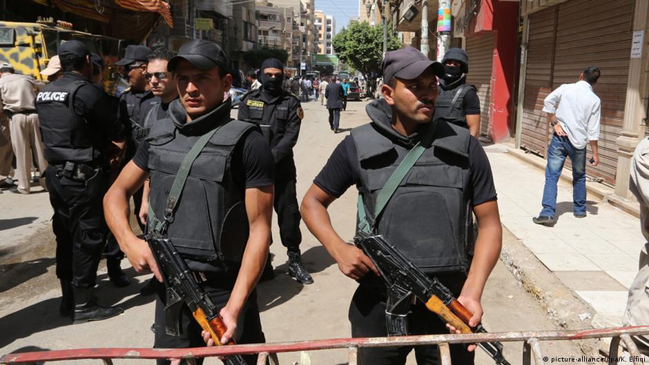 215 Brotherhood members to stand trial – DW – 02/22/2015