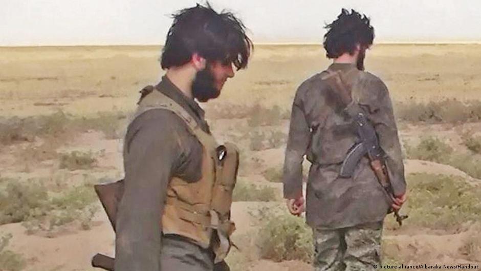 'IS' takes Christians in Syria