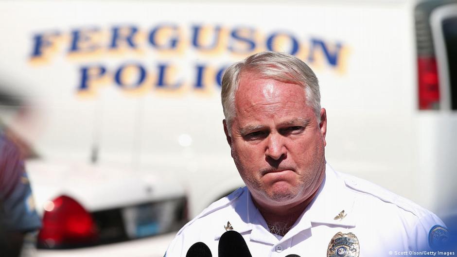 Ferguson police chief steps down – DW – 03/12/2015