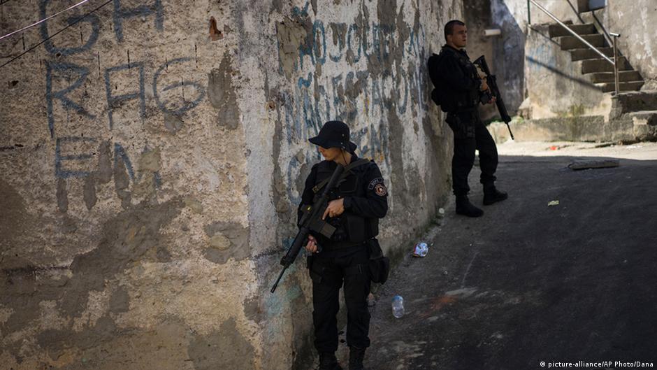 Amnesty: Rio police killed hundreds with impunity – DW – 08/03/2015