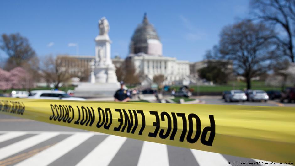 US Capitol lockdown lifted – DW – 04/12/2015