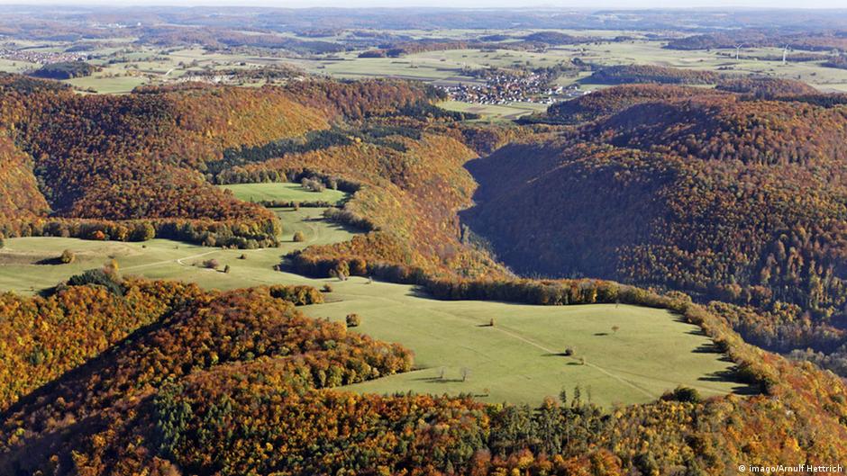 Rambling fun on Germany's Swabian Alps – DW – 04/23/2015