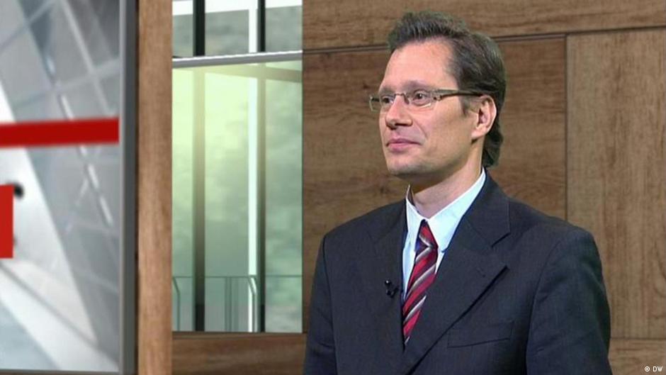 Interview: Unemployment in Europe – DW – 05/05/2015