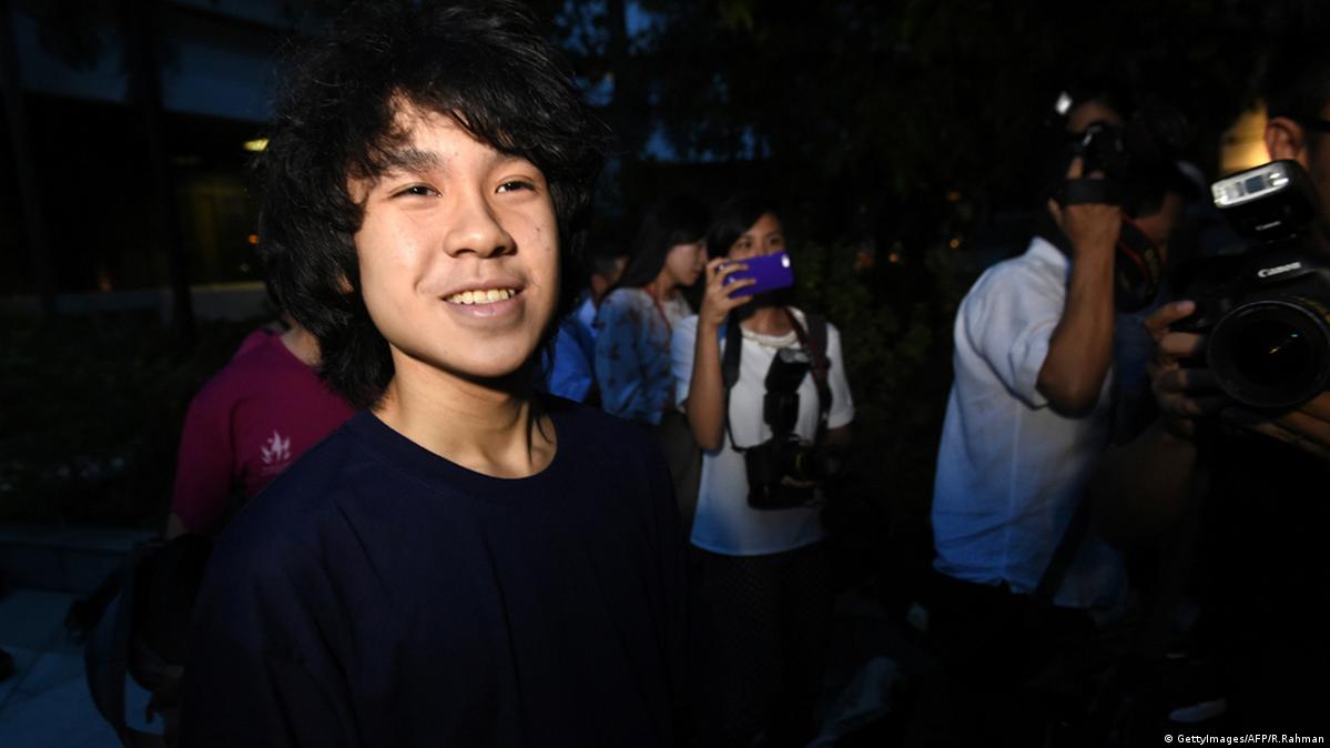 Teenage Singapore blogger released – DW – 07/06/2015