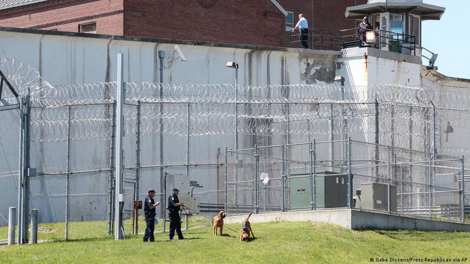 Cinematográfica fuga de dos presos de una cárcel de EE.UU. – DW – 07/06 ...