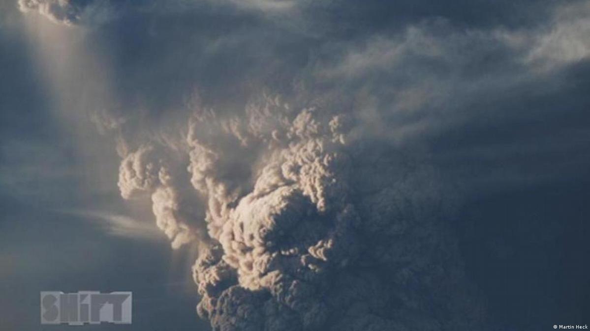 Exit: Time-lapse volcano eruption