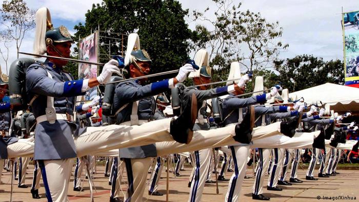 „Los, Marsch, Marsch!“ | DW Deutsch Lernen