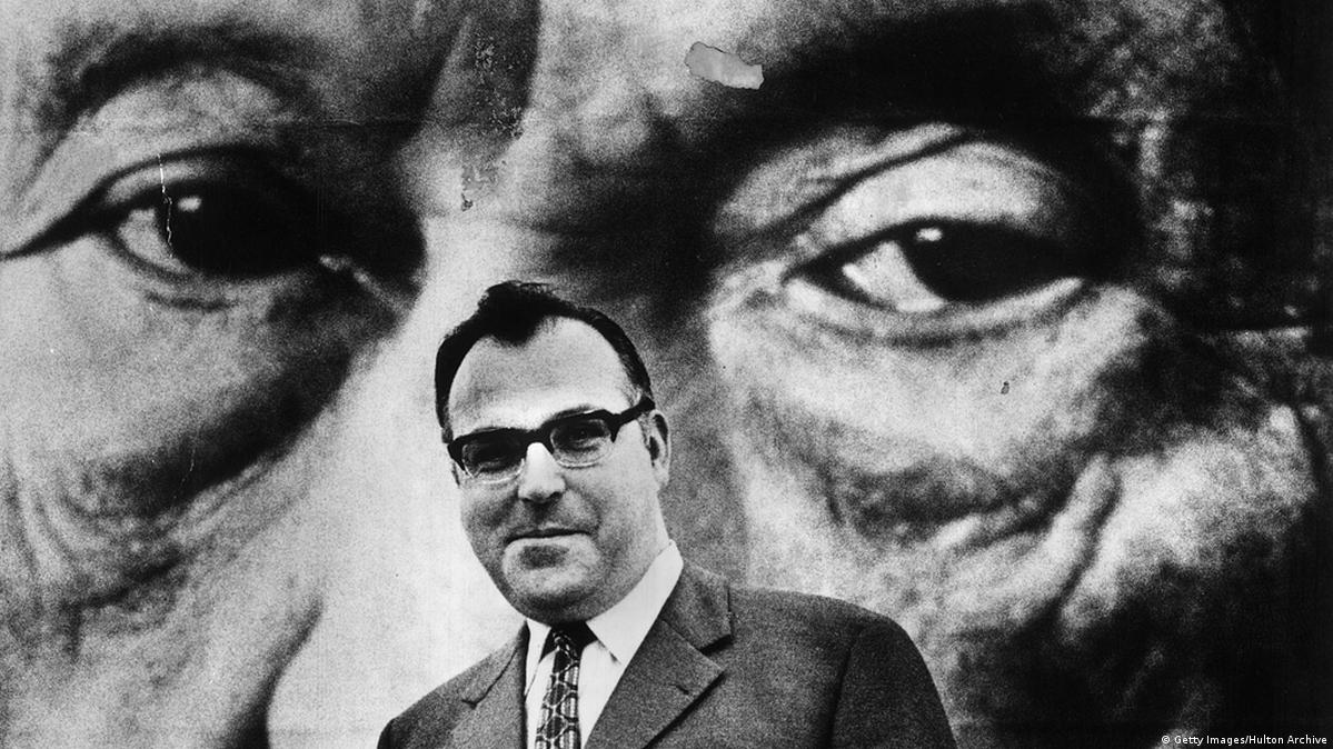 Helmut Kohl: Man of history – DW – 07/02/2017