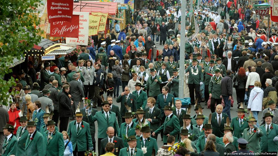 Beginner's guide to Germany's shooting festivals – DW – 06/30/2017