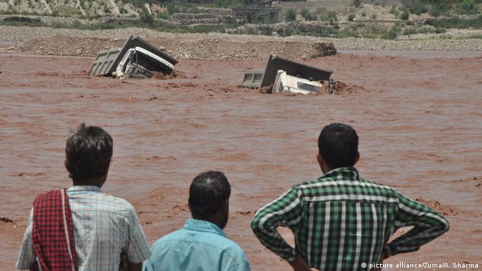 Poor preparedness caused flood disaster in India | Asia | An in-depth ...