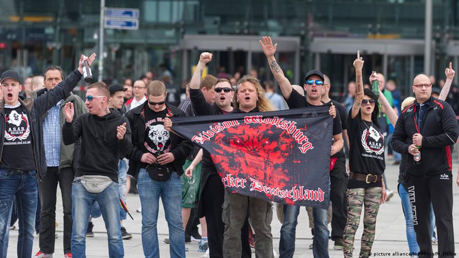 Right-wing extremist attacks in Germany 'on the rise'