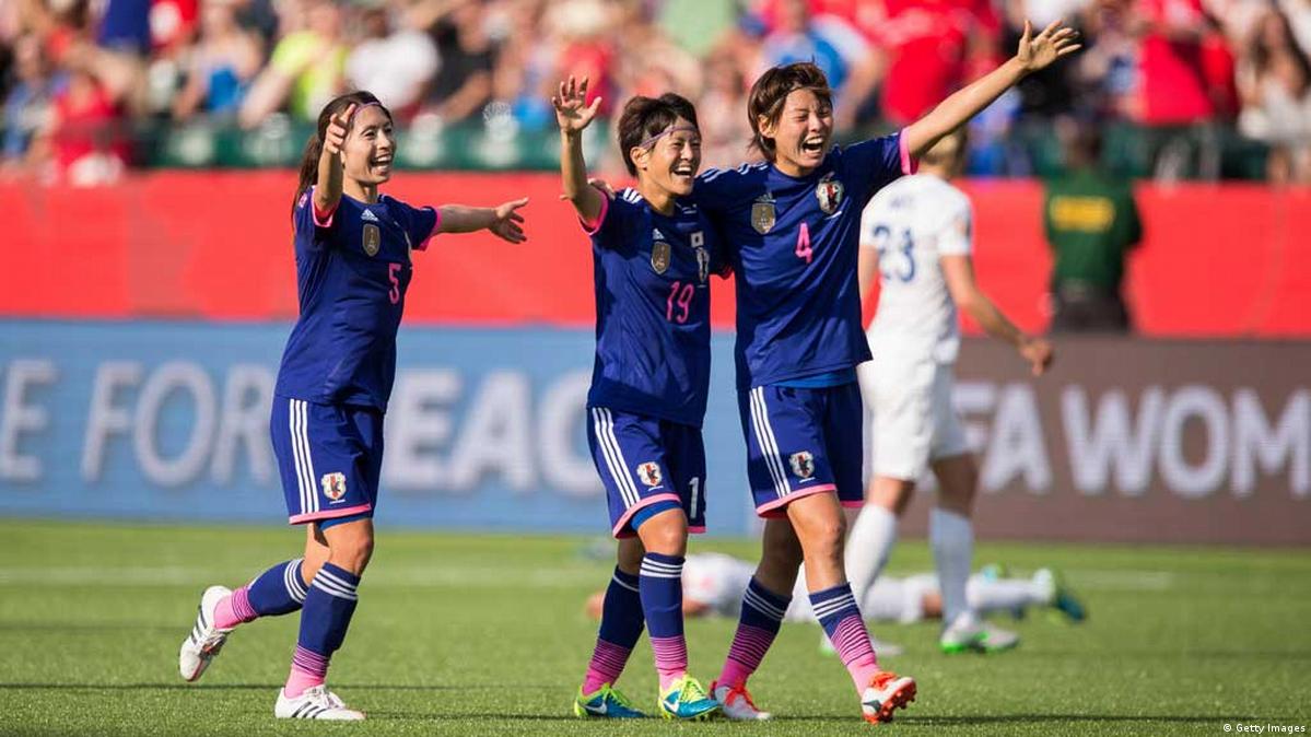 Japan beat England to reach final – DW – 07/02/2015