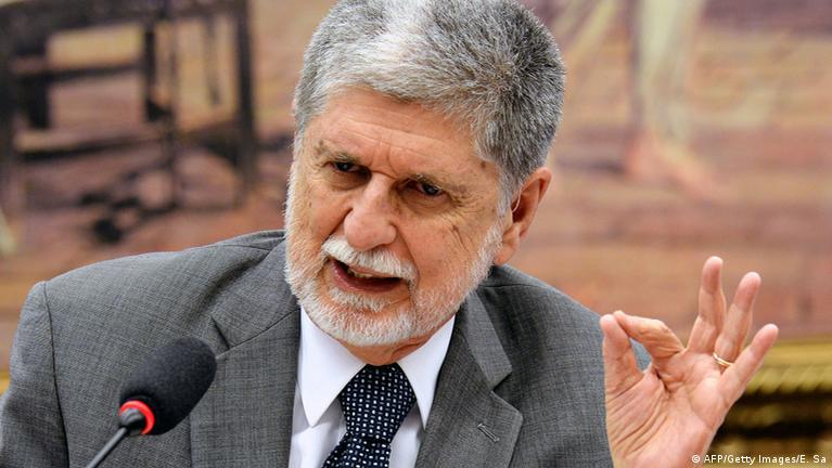 Celso Amorim: "Atual diplomacia brasileira é irracional" – DW – 10/11/2019