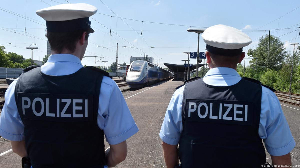 German police: We can't handle refugee numbers – DW – 07/13/2015