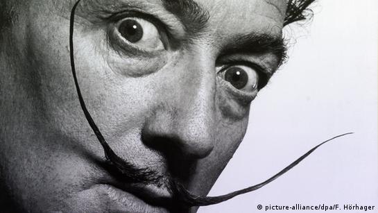 Dali's exhumation: His iconic mustache survived – DW – 07/21/2017