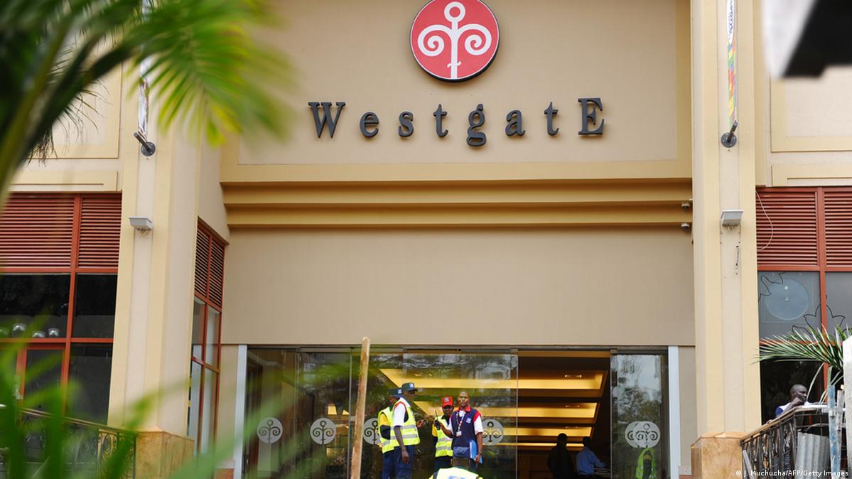 Westgate center reopens two years after massacre – DW – 07/18/2015