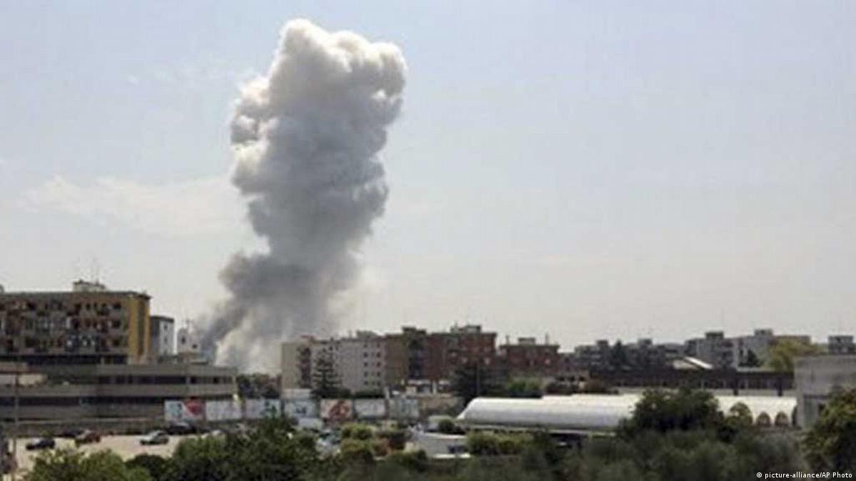 Several killed in Italian fireworks factory disaster – DW – 07/25/2015