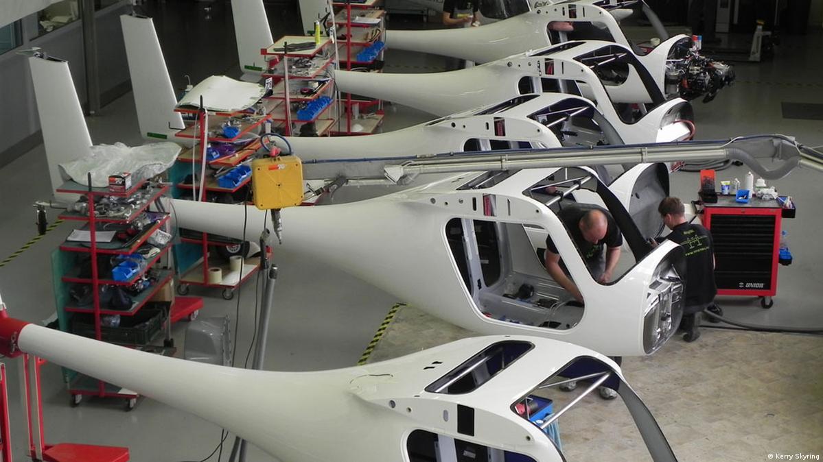 Electric flight finds its wings at Slovenian startup – DW – 07/27/2015