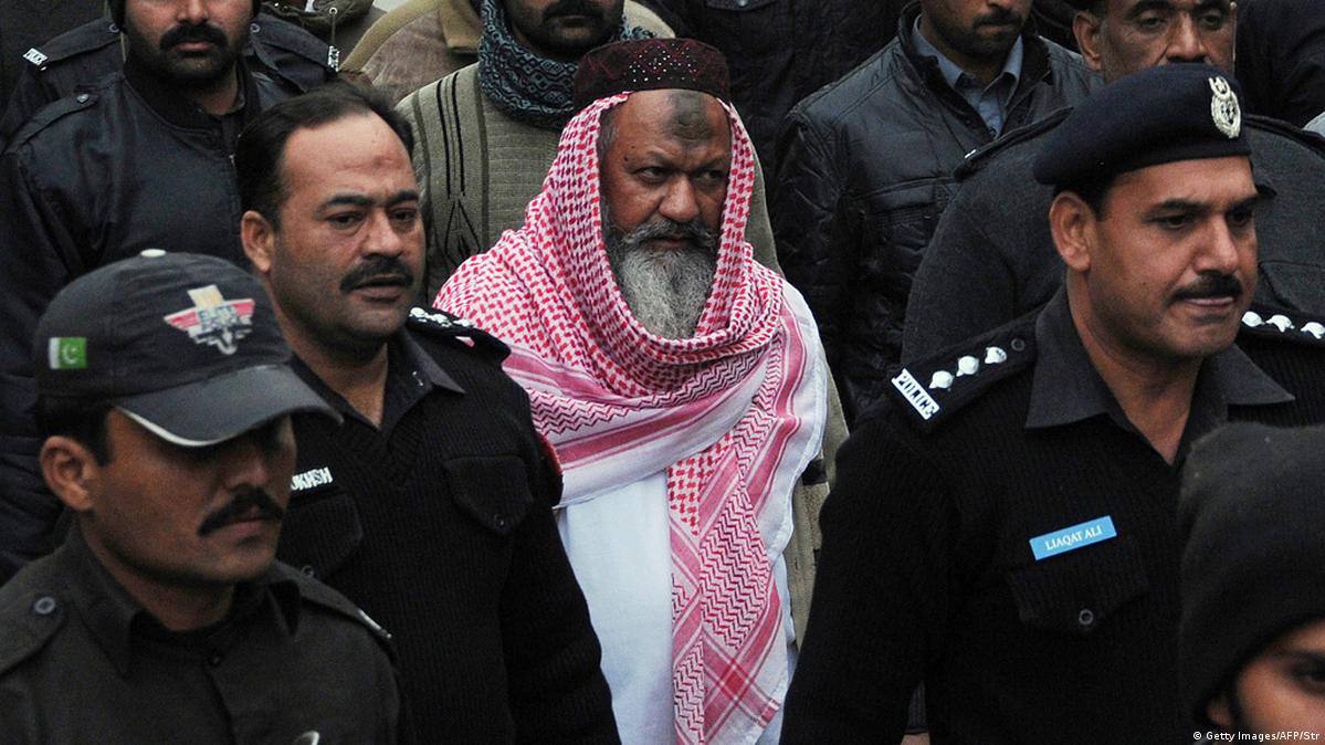 Why Malik Ishaq became an 'obstacle' – DW – 07/30/2015