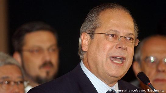 PF indicia José Dirceu e mais 13 suspeitos na Lava Jato