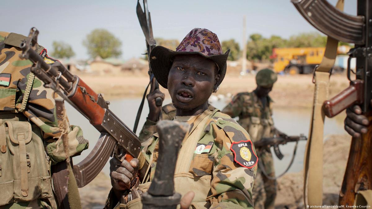 Fighting could 'escalate into full-scale war' – DW – 07/11/2016