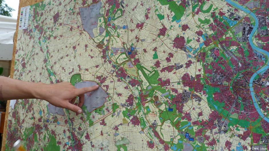 Land is life – DW – 08/14/2015