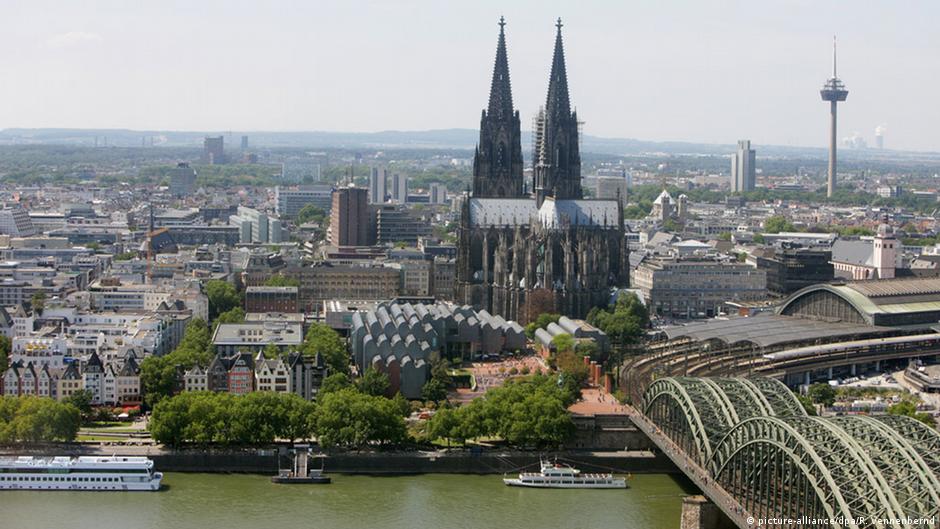 New building set to unite Cologne's historic center