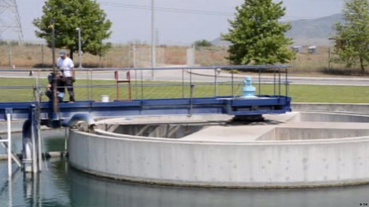 Tapping into Greece’s water supply – DW – 08/24/2015