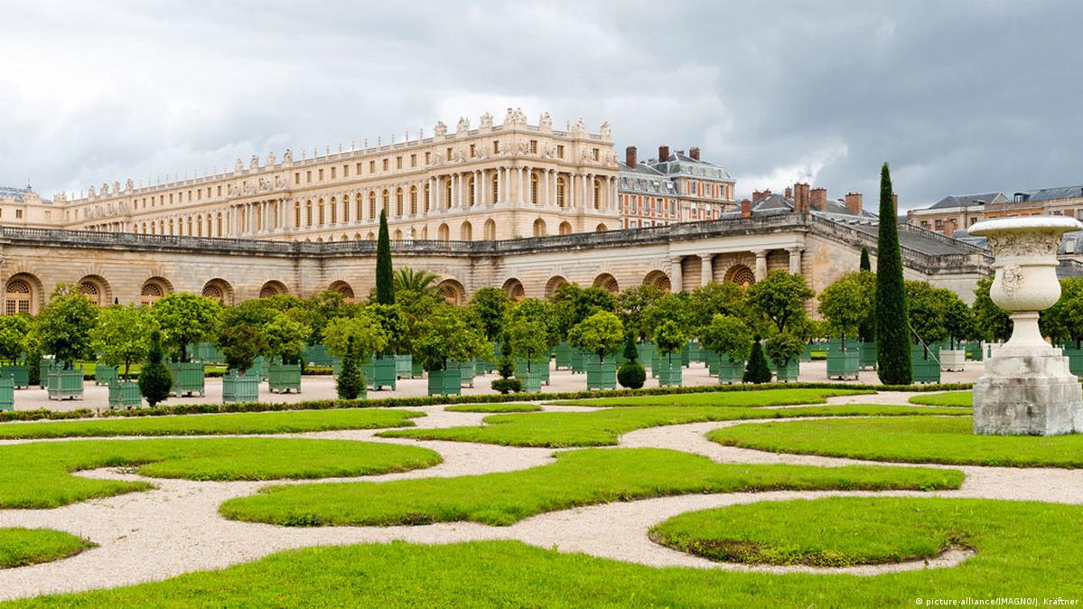 On the trail of King Louis XIV – DW – 12/12/2016