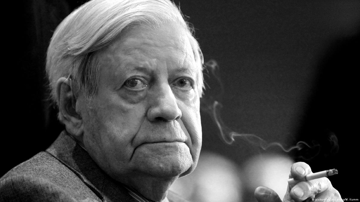 Helmut Schmidt - Citizen and Statesman