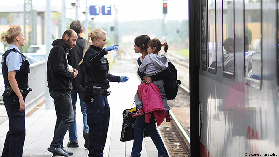 DW′s guide to Germany: first steps for refugees | Germany | News and in ...