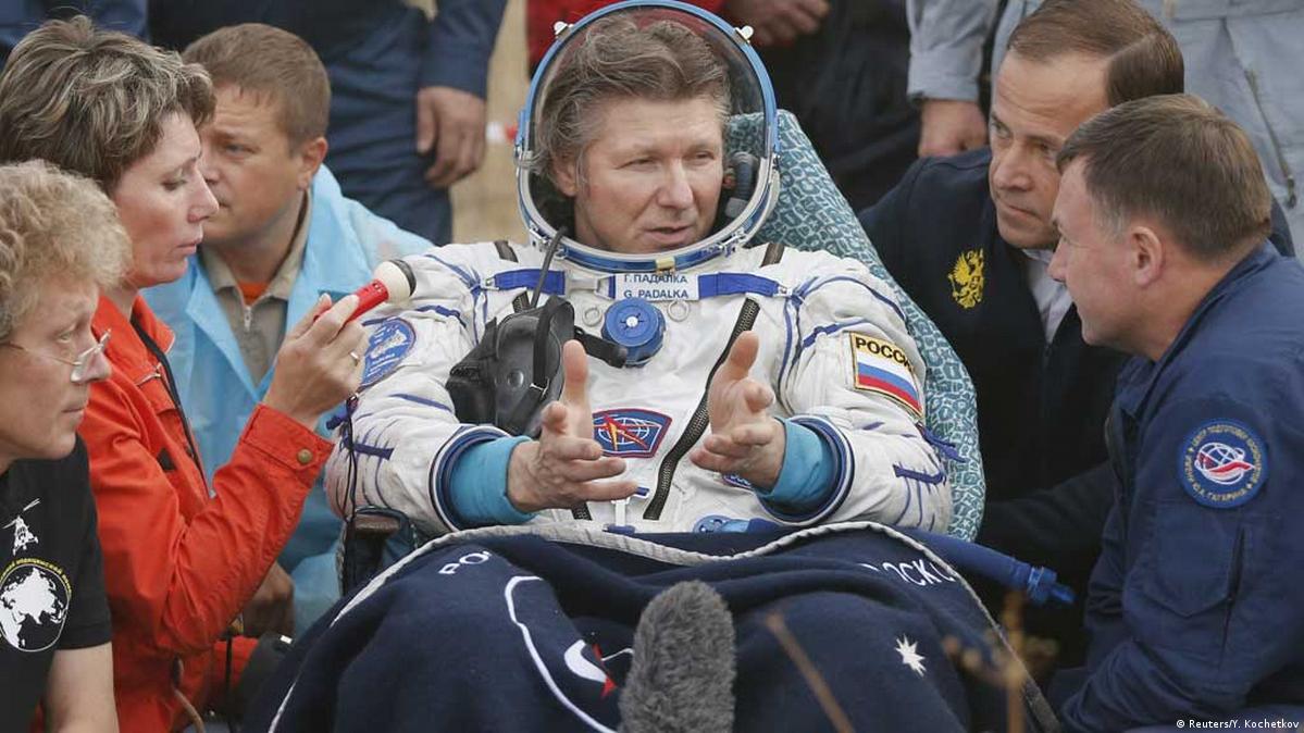 Russian cosmonaut sets new record