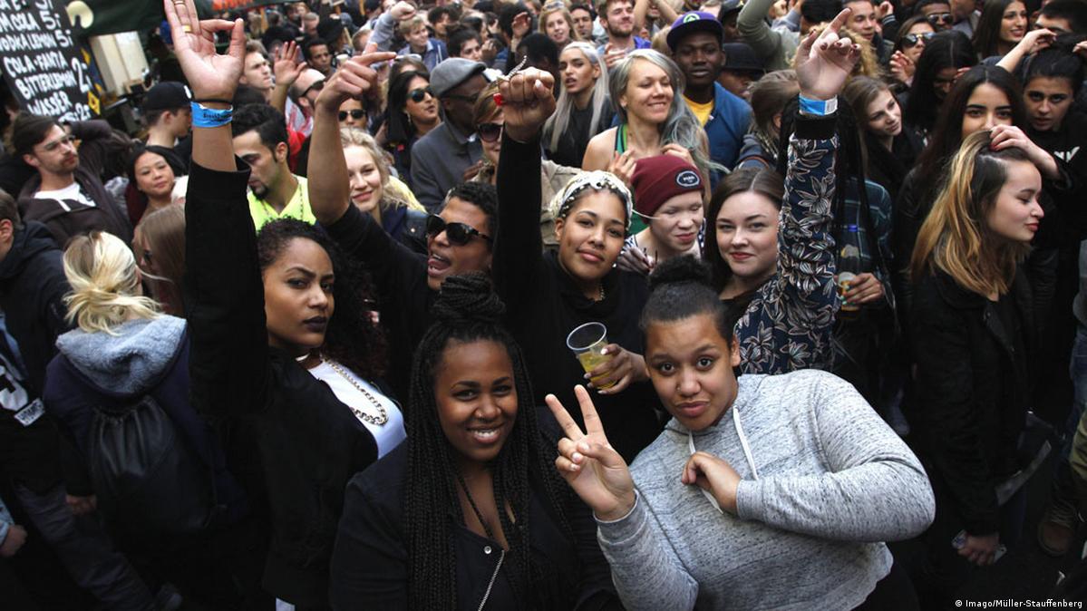 German population hits 81.2 million – DW – 09/24/2015