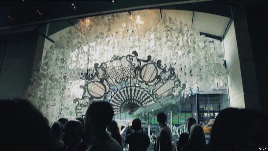 Paper designs from Barcelona – DW – 08/07/2016