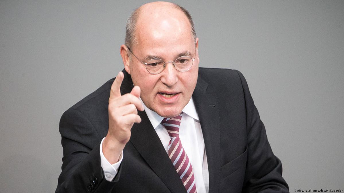 Gysi bids farewell to the Bundestag