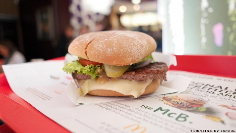 A new eco-friendly burger? – DW – 10/08/2015