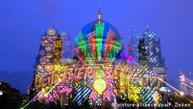 Berlin: Festival of Lights – DW – 10/13/2015