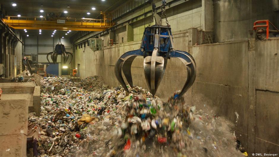 Nordic waste war – DW – 11/23/2015