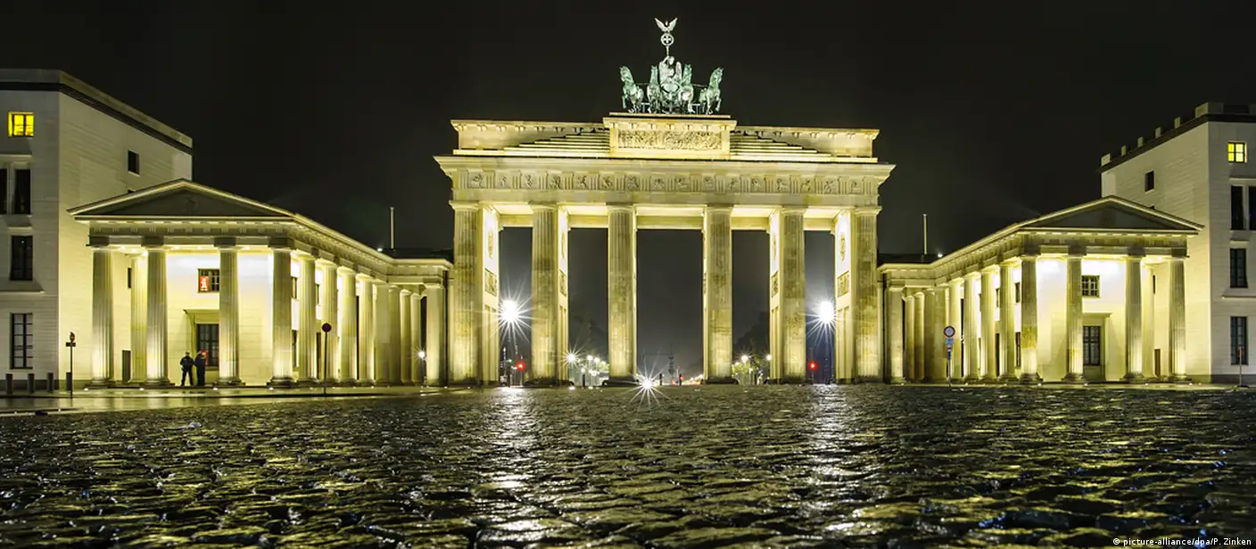 Brandenburg Gate Floor Plan History Of The Brandenburg Gate