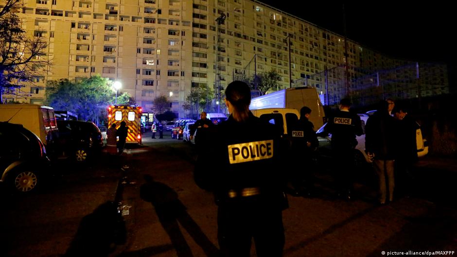 Three youths killed in Marseille ghetto shootout – DW – 10/25/2015