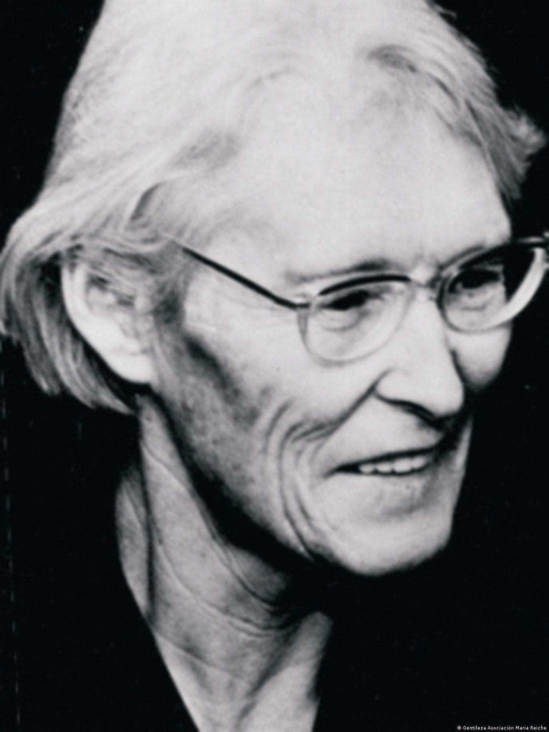 Maria Reiche's Instagram, Twitter & Facebook on IDCrawl