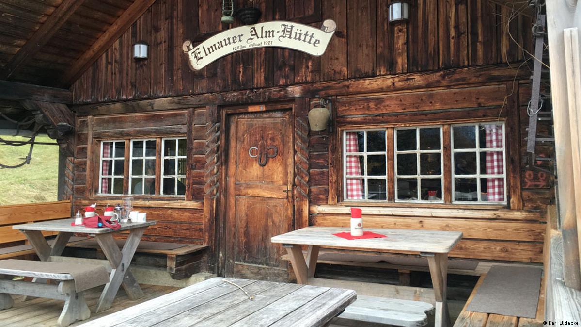 Hiking to the Elmau Alm mountain lodge restaurant