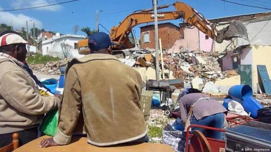 Unwelcome favela in Portugal – DW – 11/05/2015