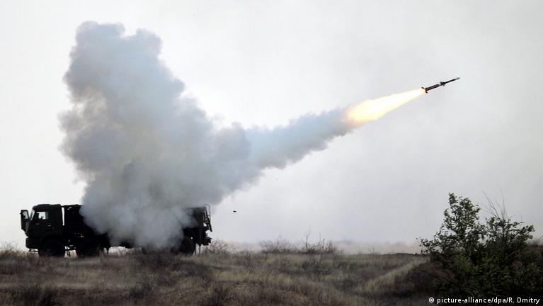 Russia delivers air-defense systems to Serbia – DW – 02/22/2020