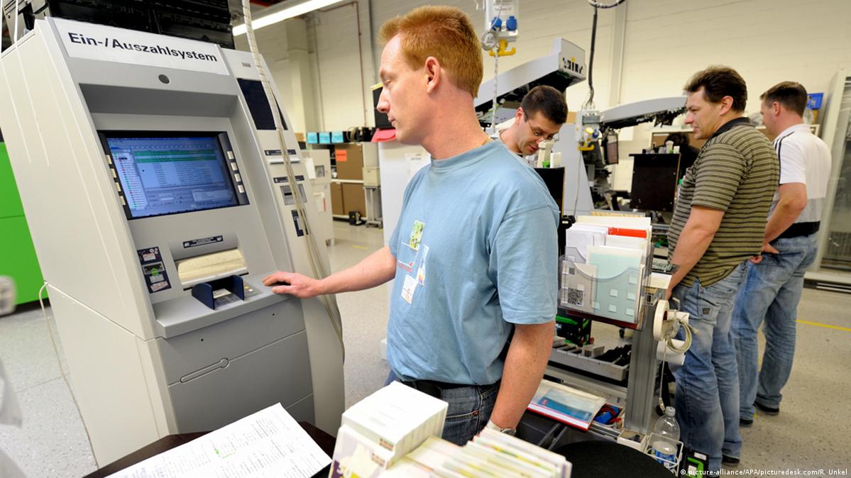 ATM makers merge – DW – 11/23/2015