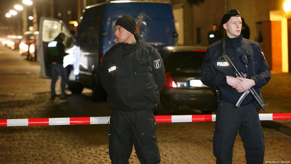 German police release terrorist suspects – DW – 11/27/2015